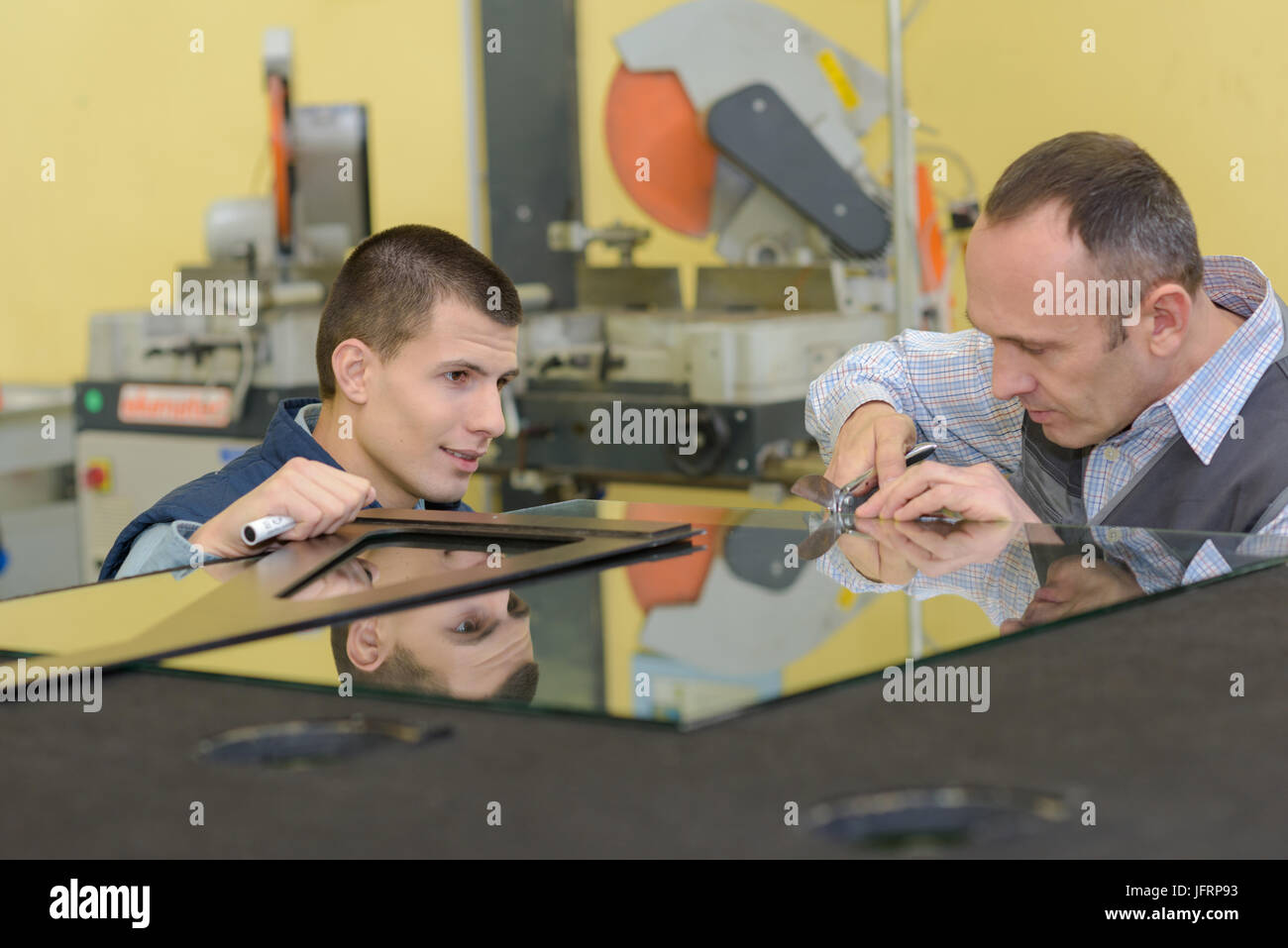 windows installation worker Stock Photo - Alamy