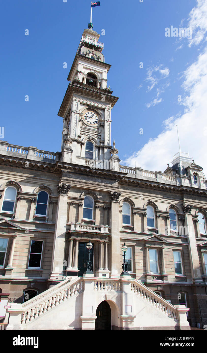 The historic building of Dunedin city hall (New Zealand Stock Photo - Alamy