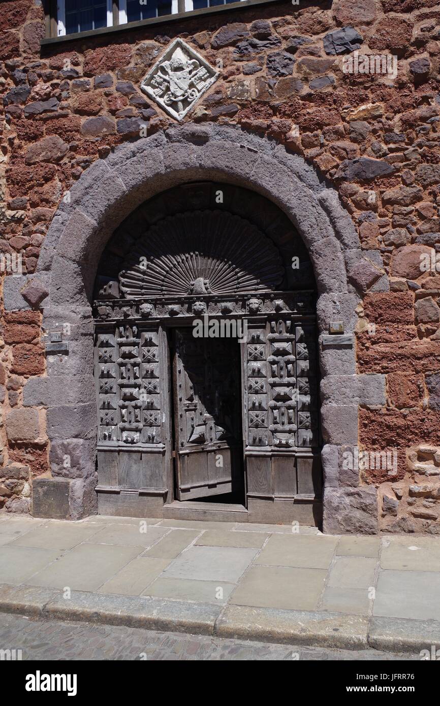 Postern door hi-res stock photography and images - Alamy