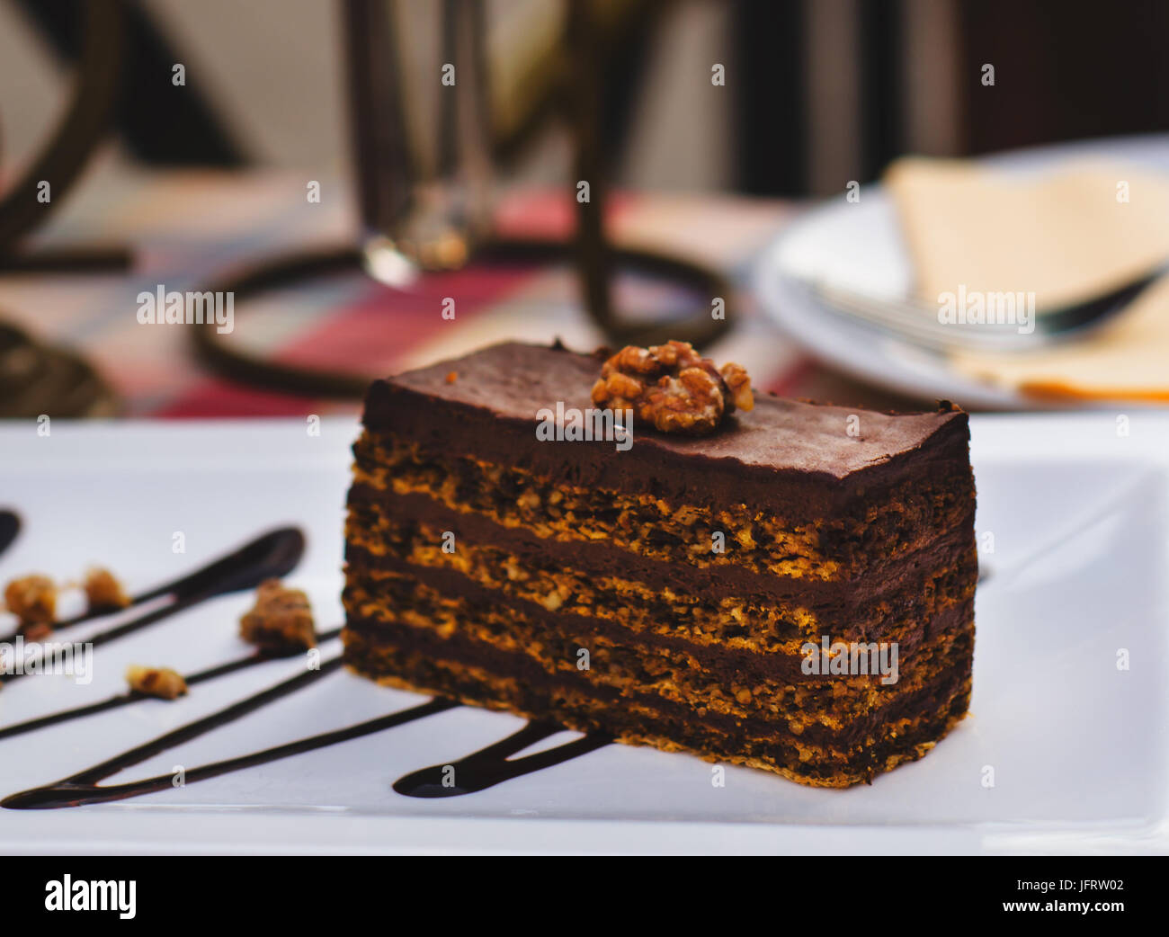 Hungarian traditional chocolate cake Dobostorta Stock Photo - Alamy