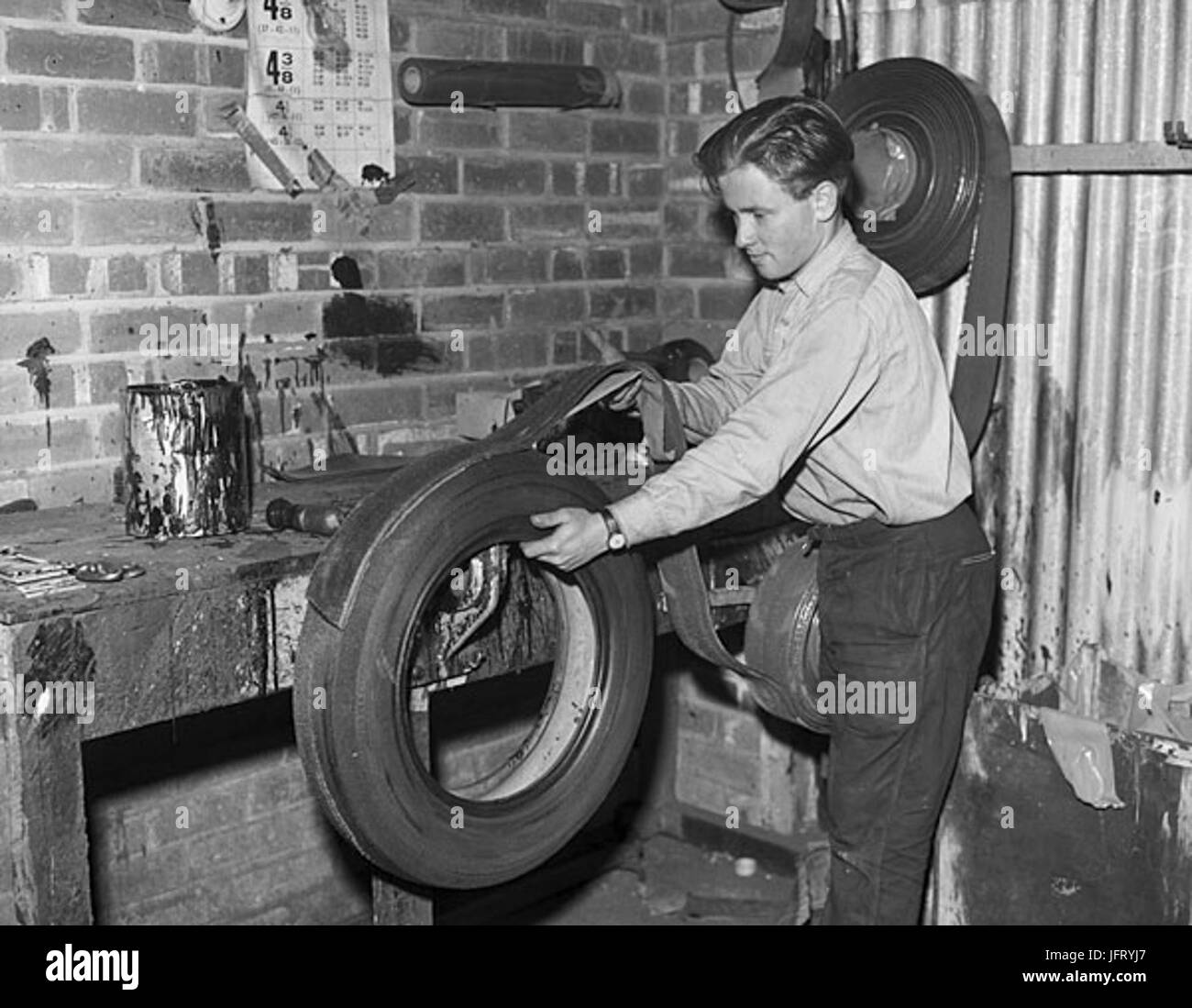 1930s industrial mechanic Black and White Stock Photos & Images - Alamy