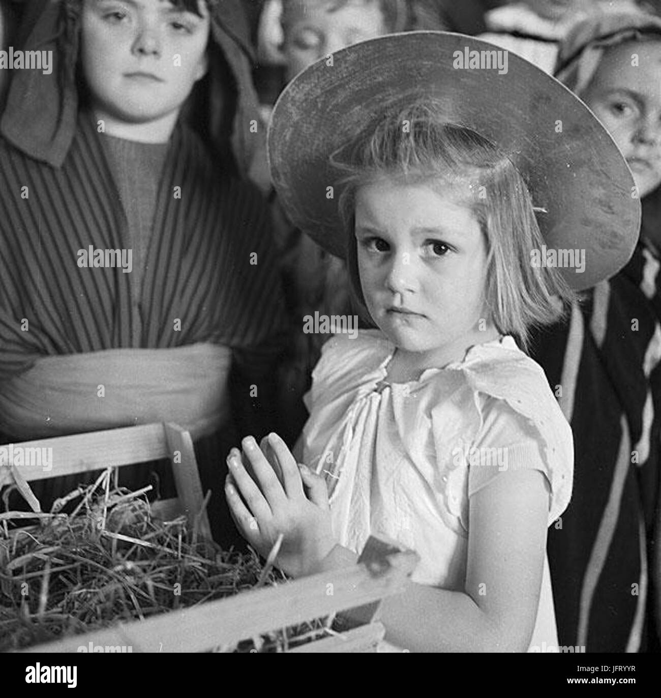Childrens holiday activities Black and White Stock Photos & Images - Alamy
