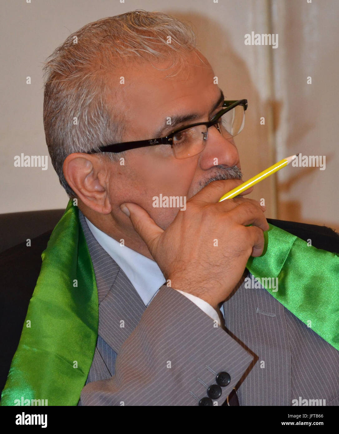 Arabic language poet hi-res stock photography and images - Alamy