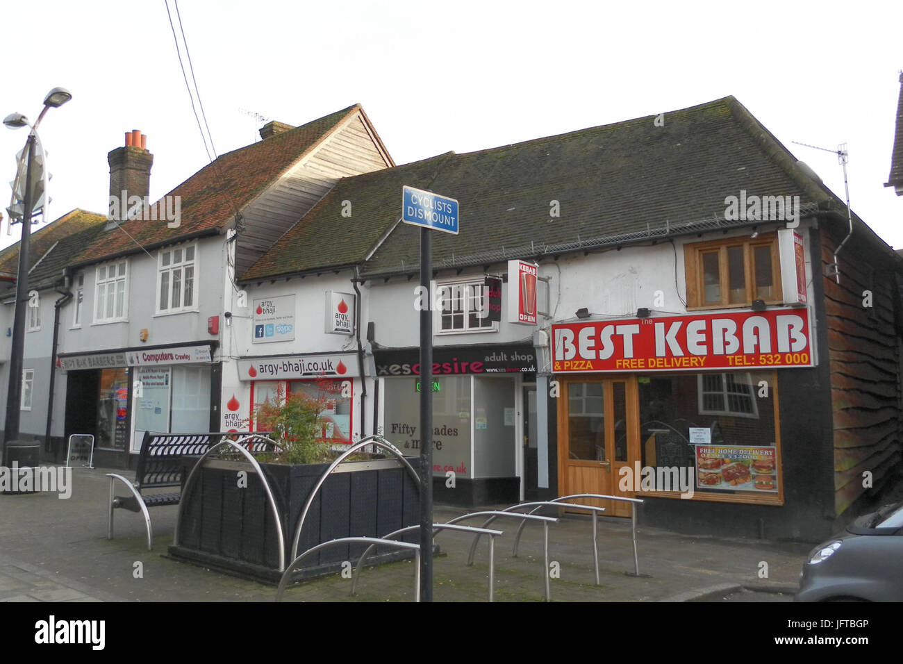 Ifield hi-res stock photography and images - Alamy