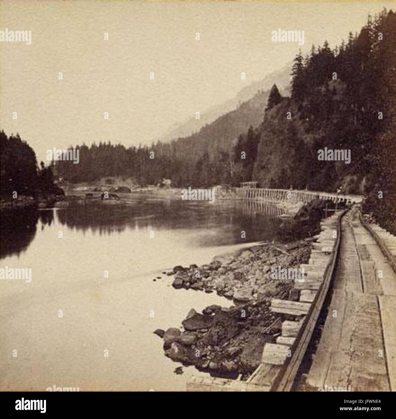 Cascades railway hi-res stock photography and images - Alamy