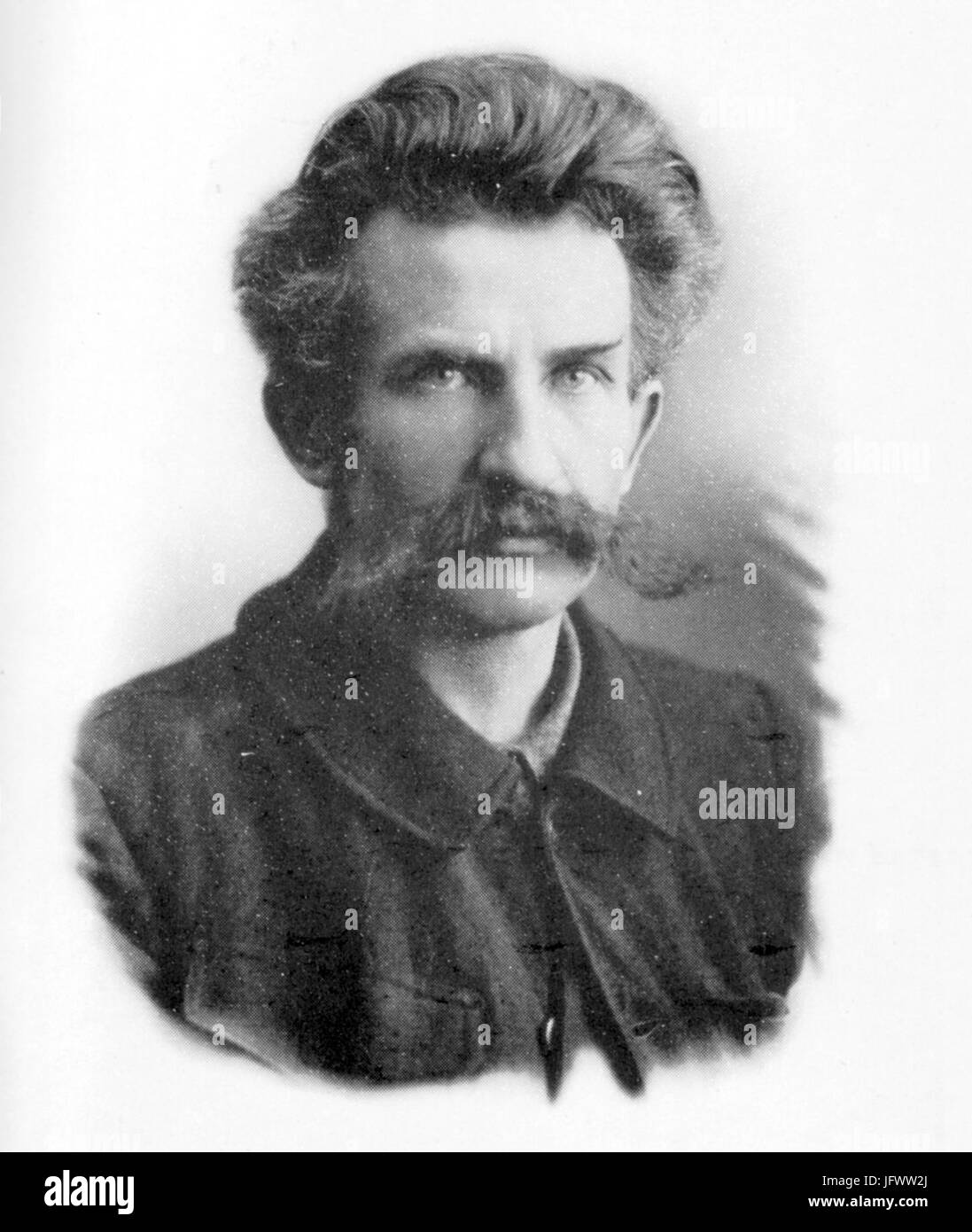 Naine hi-res stock photography and images - Alamy