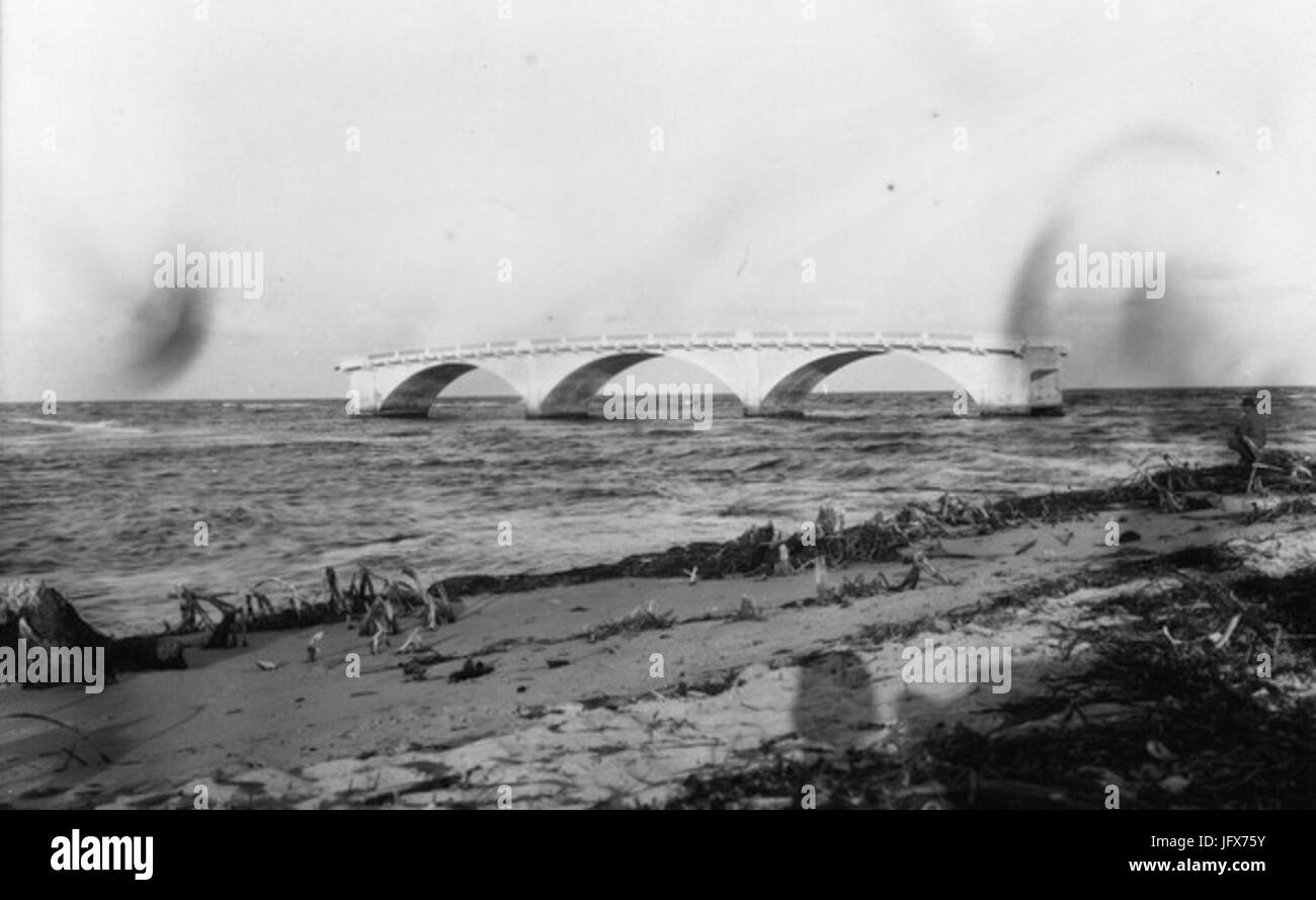 Haulover inlet hi-res stock photography and images - Alamy