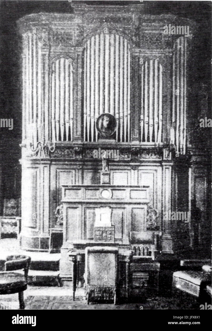 Aristide Cavaillé-Coll - Orgue de Salon Gounod Stock Photo - Alamy