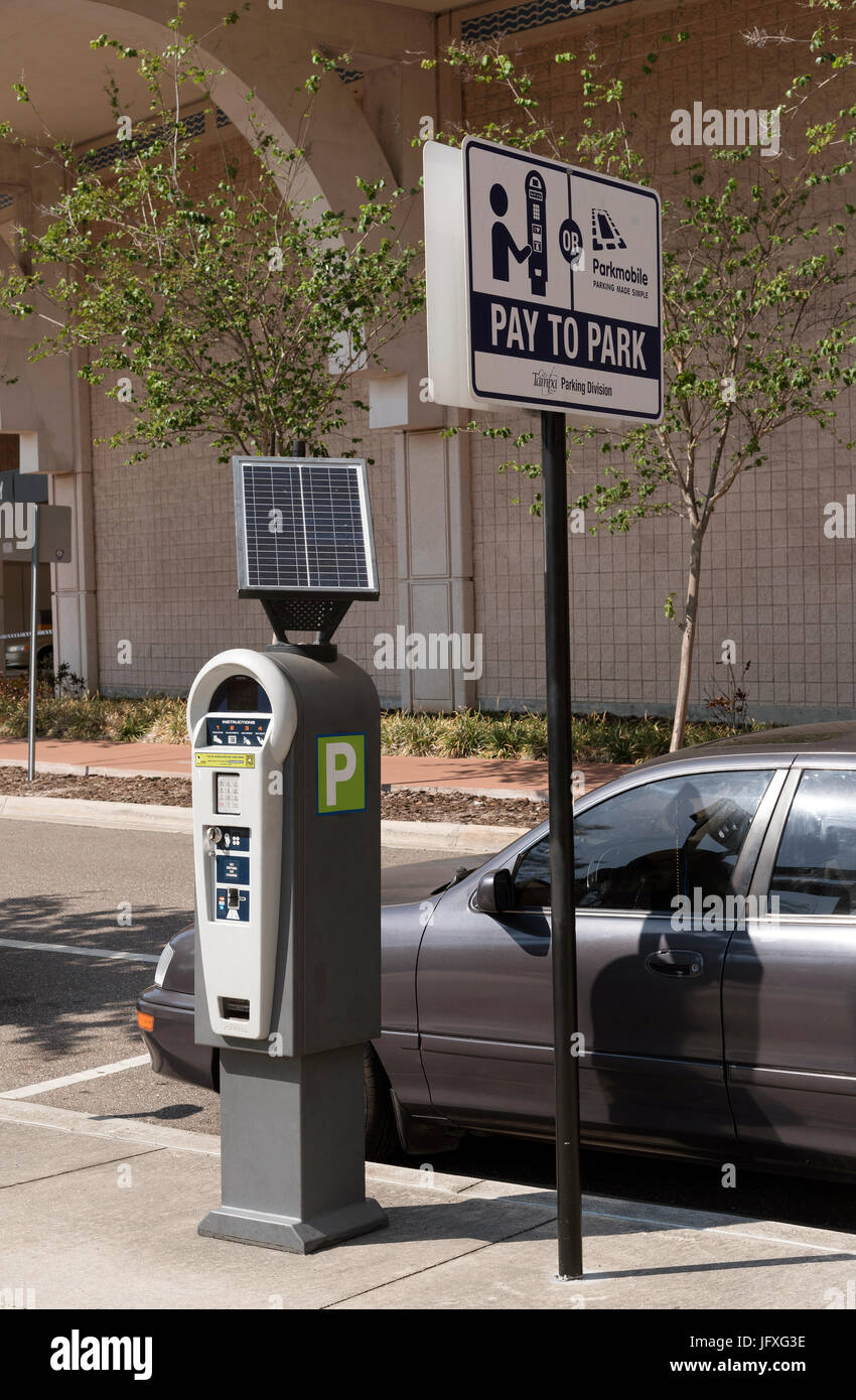 Car park meter hi-res stock photography and images - Alamy