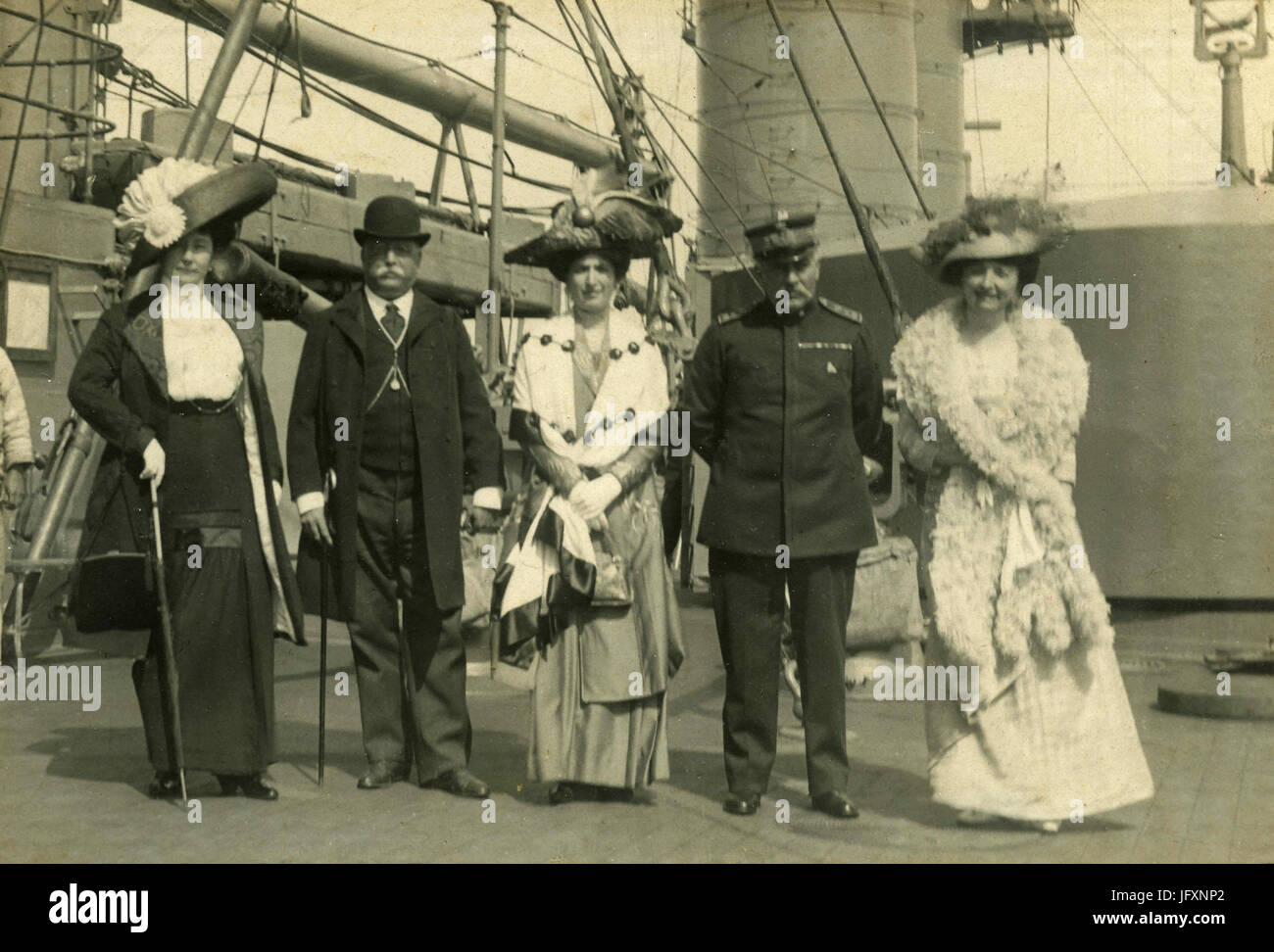 1920s ship captain hi-res stock photography and images - Alamy