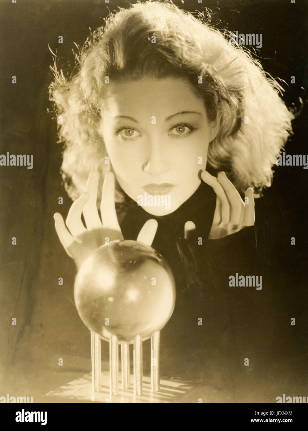 Leila hyams hi-res stock photography and images - Alamy