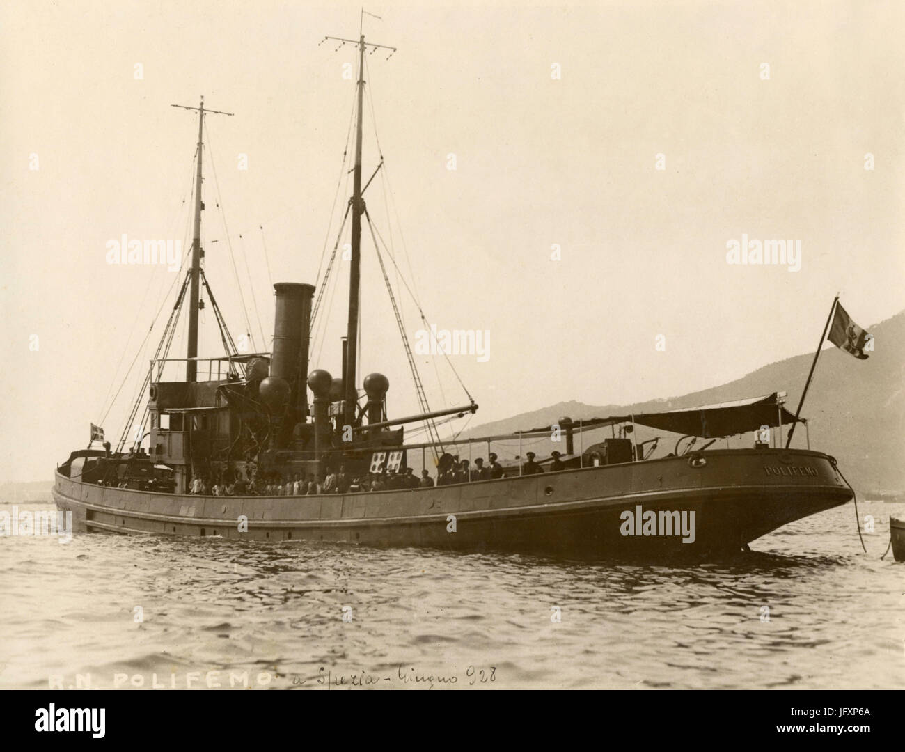 1928 ship hi-res stock photography and images - Alamy