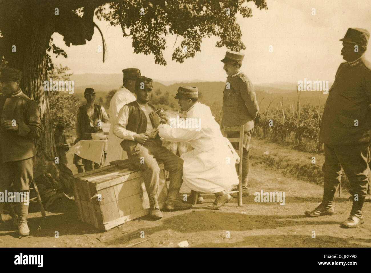 Soldiers of the Italian Army being checked by a doctor, Italy 1915 ...