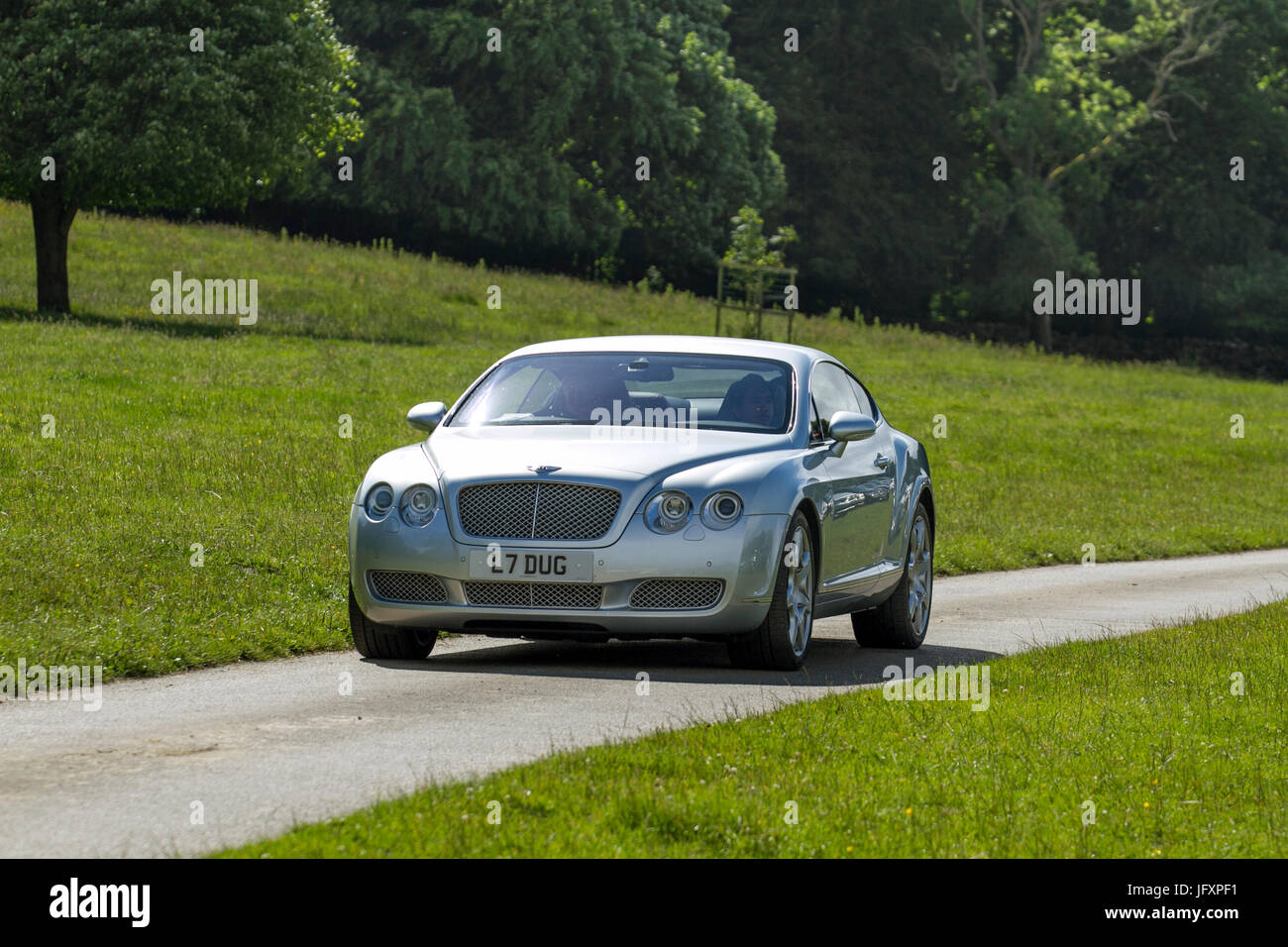 Car bentley continental gt model hi-res stock photography and images ...