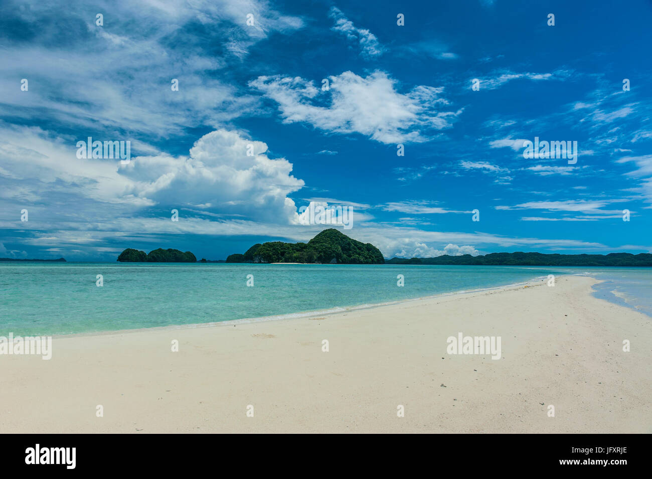 Little sand strip appearing in Low tide at the Rock islands, Palau ...