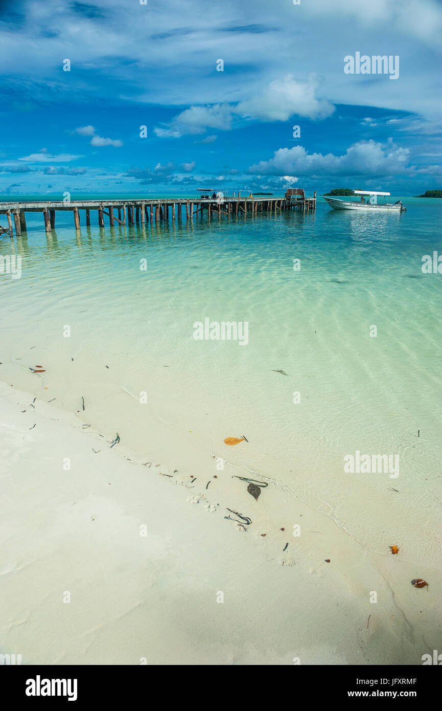 Palau boat hi-res stock photography and images - Alamy