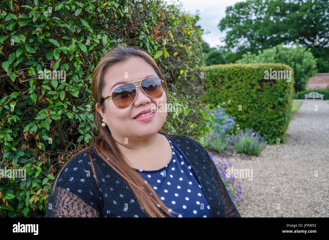 A portrait of a Filipino lady at a wedding reception Stock Photo - Alamy