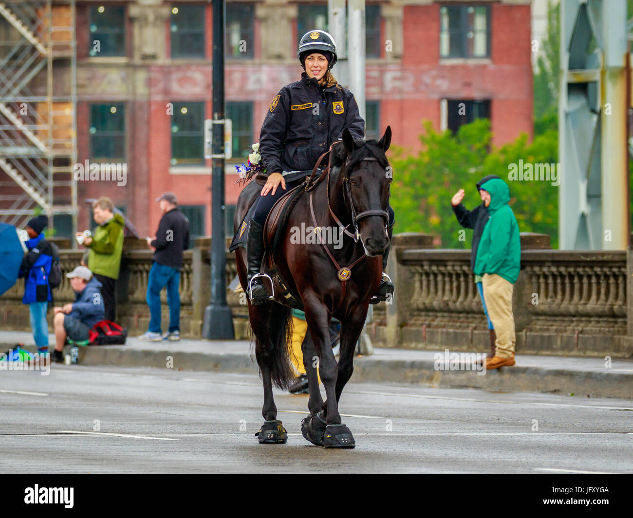 Portland, Oregon, USA - June 10, 2017: Portland Police Mounted Patrol ...