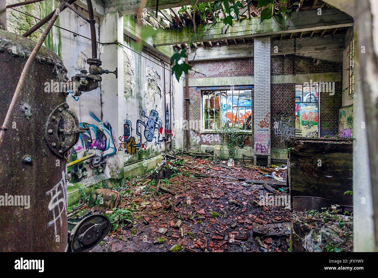 Abandoned factory. urbex Stock Photo - Alamy