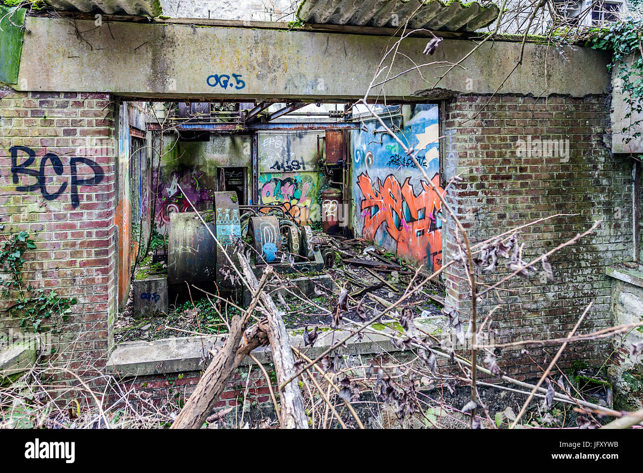 Abandoned factory. urbex Stock Photo - Alamy