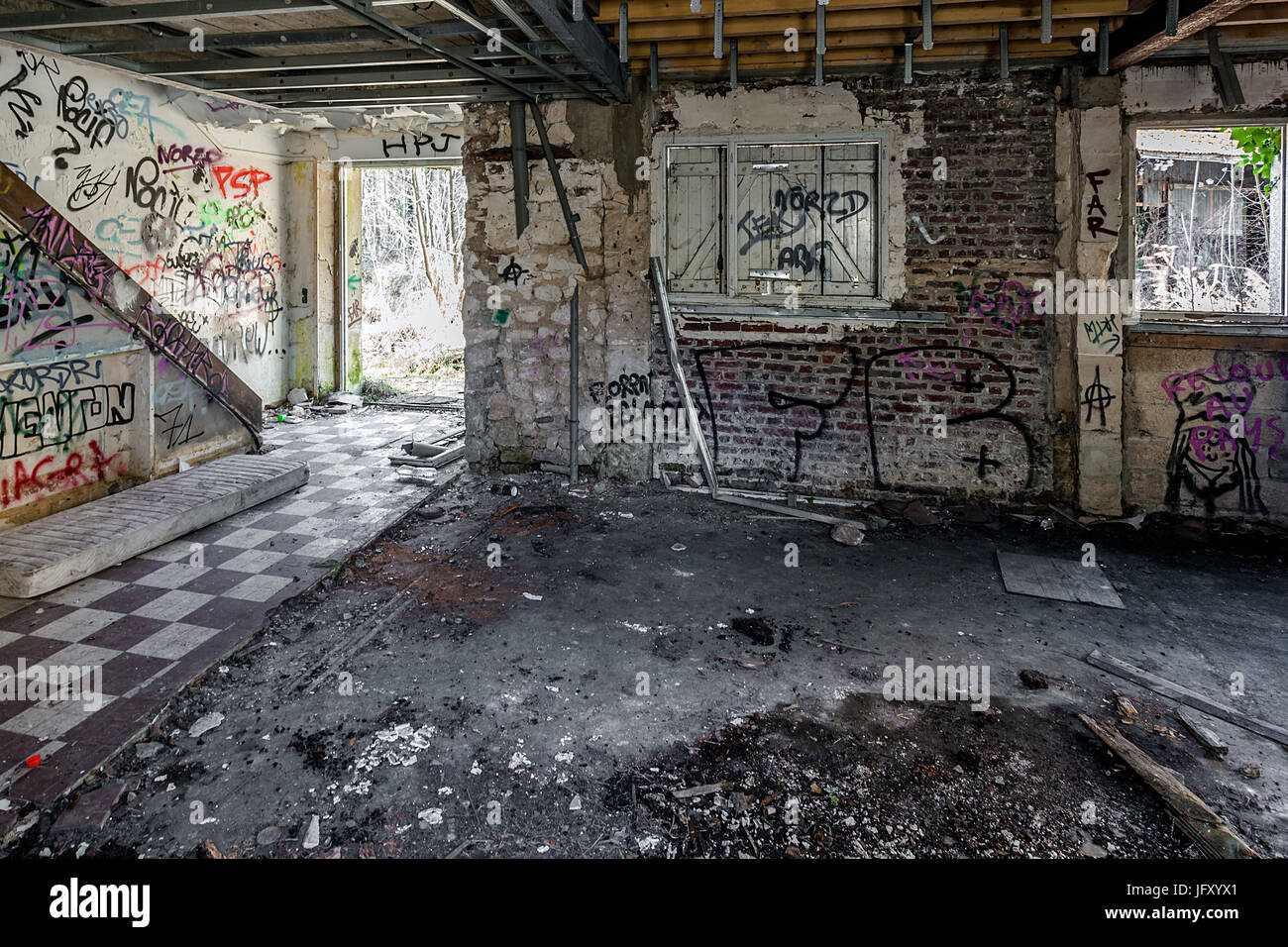 Abandoned factory. urbex Stock Photo - Alamy