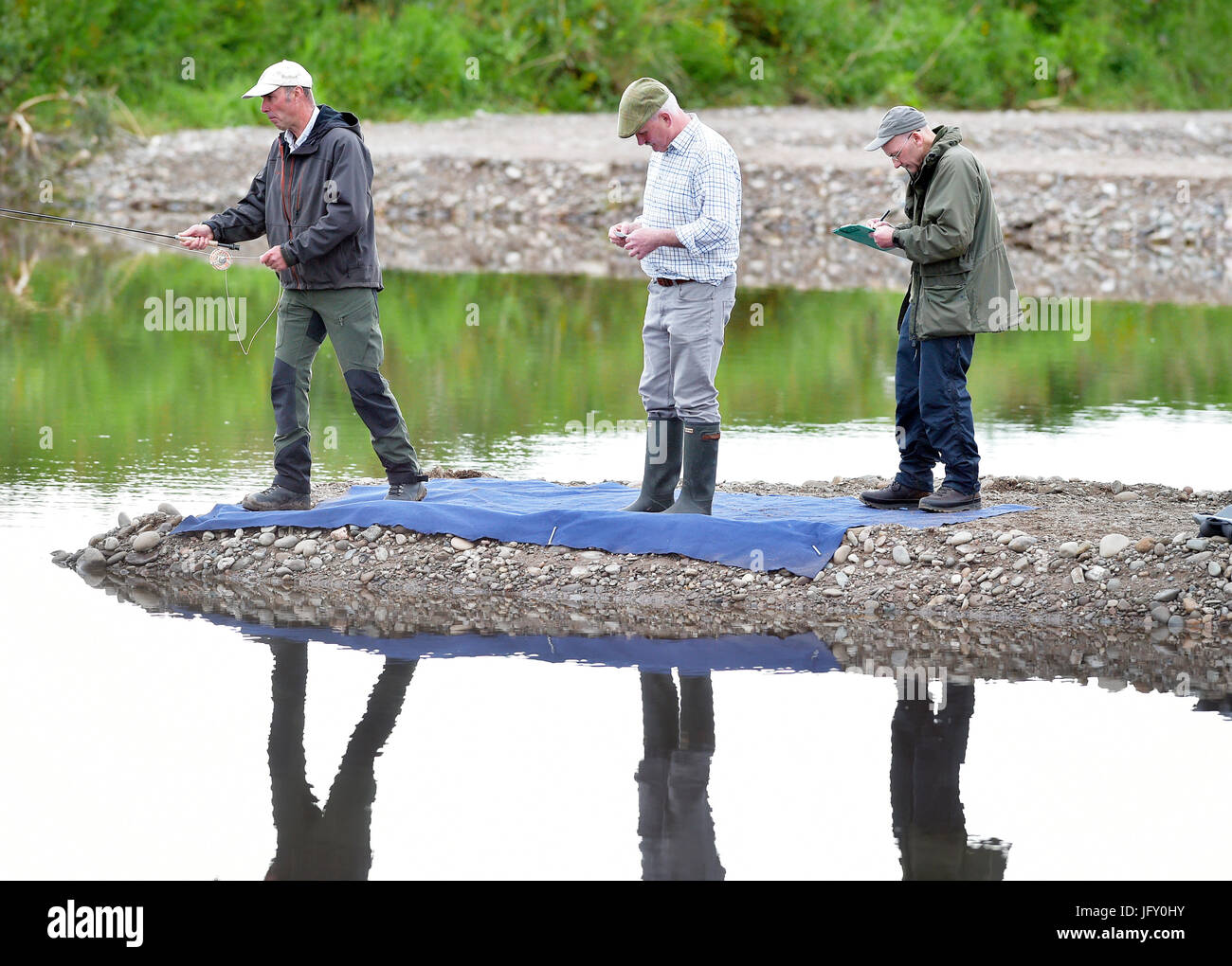 © Sandy young Photography 07970 268944 29th Scottish Game Fair E ...