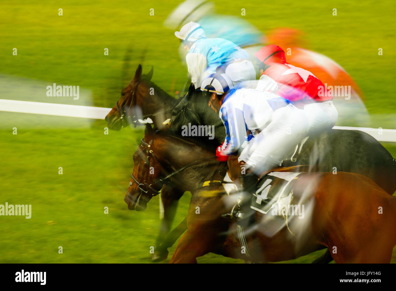 horse race sprint with a zoom blur effect Stock Photo - Alamy