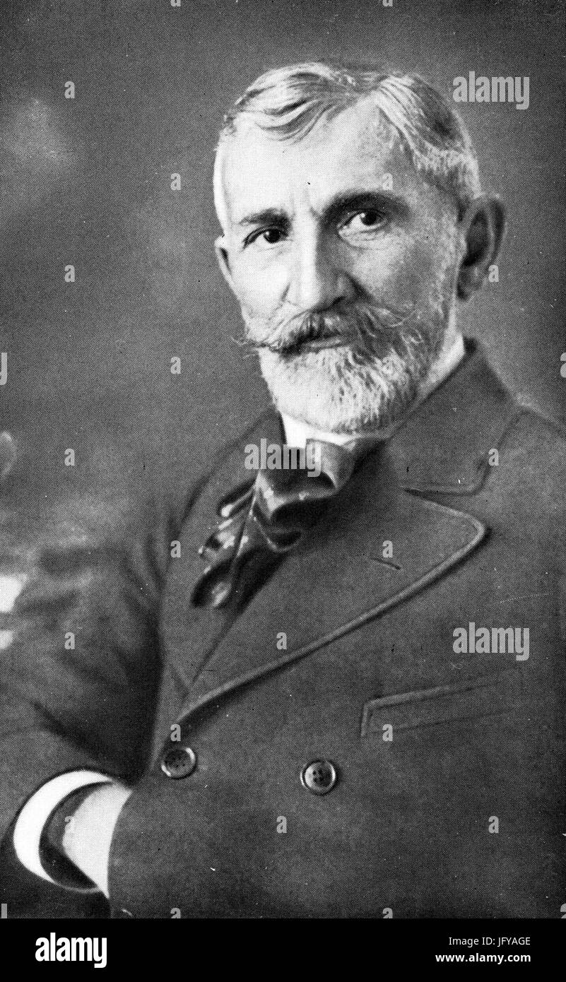 Ap creative hi-res stock photography and images - Alamy