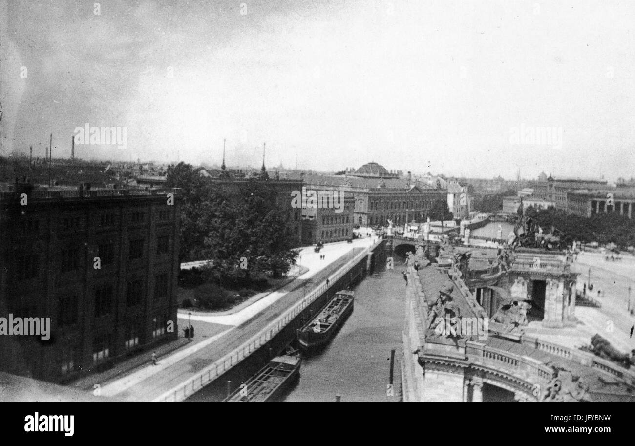 Germany berlin emperor william Black and White Stock Photos & Images ...