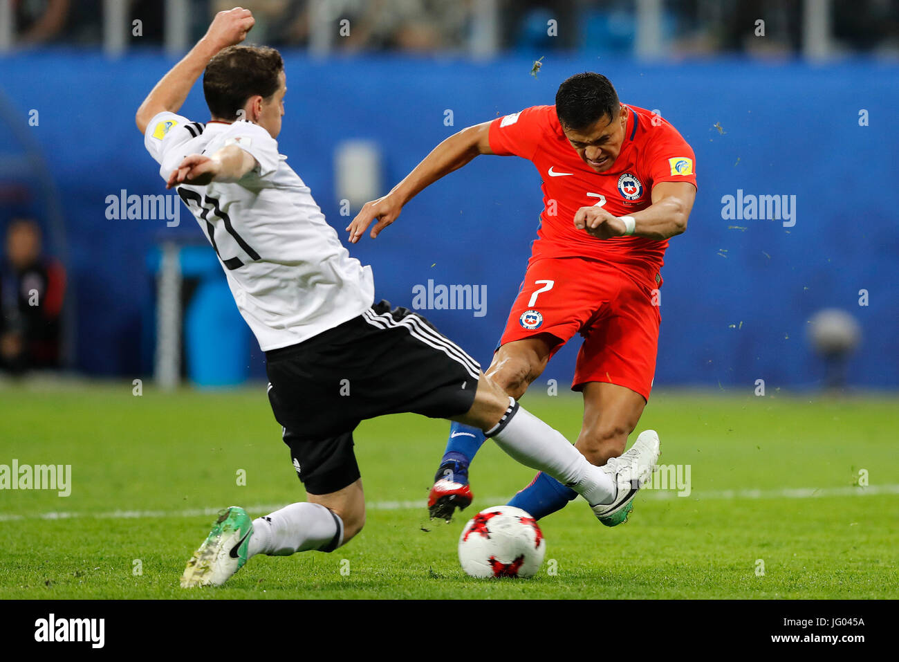 St. Petersburg, Russia. 2nd July, 2017. Chile& Alexis SAN SANCHEZ kicks ...