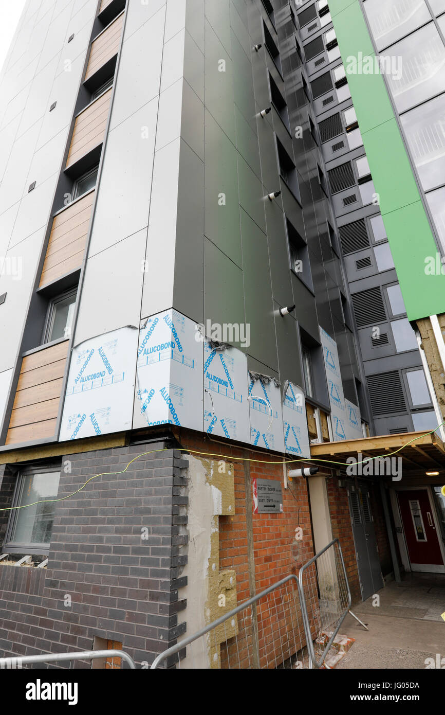 Grenfell tower cladding hi-res stock photography and images - Alamy