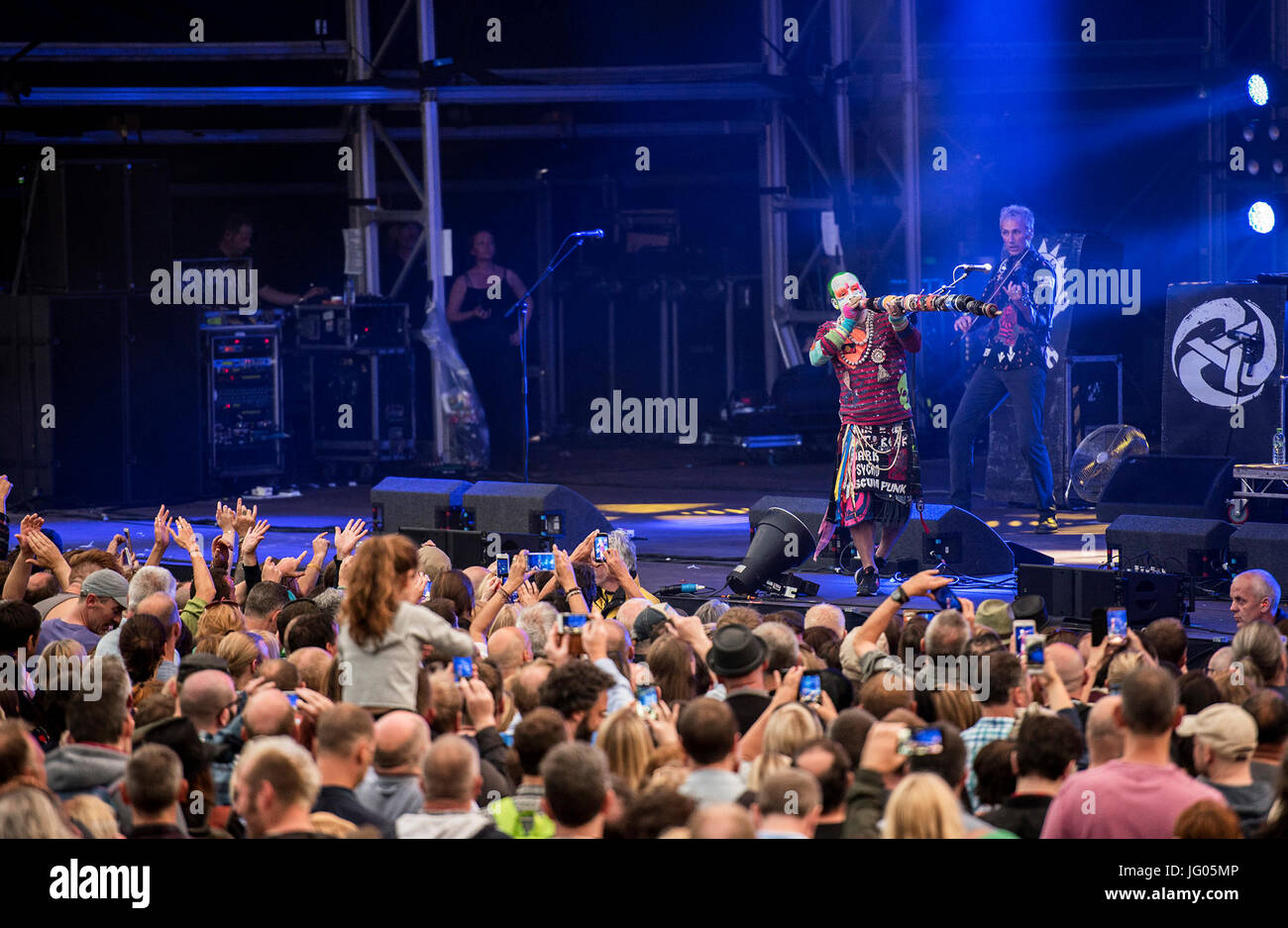 Castlefield Bowl, Manchester, UK. 02nd July, 2017. The Levellers ...