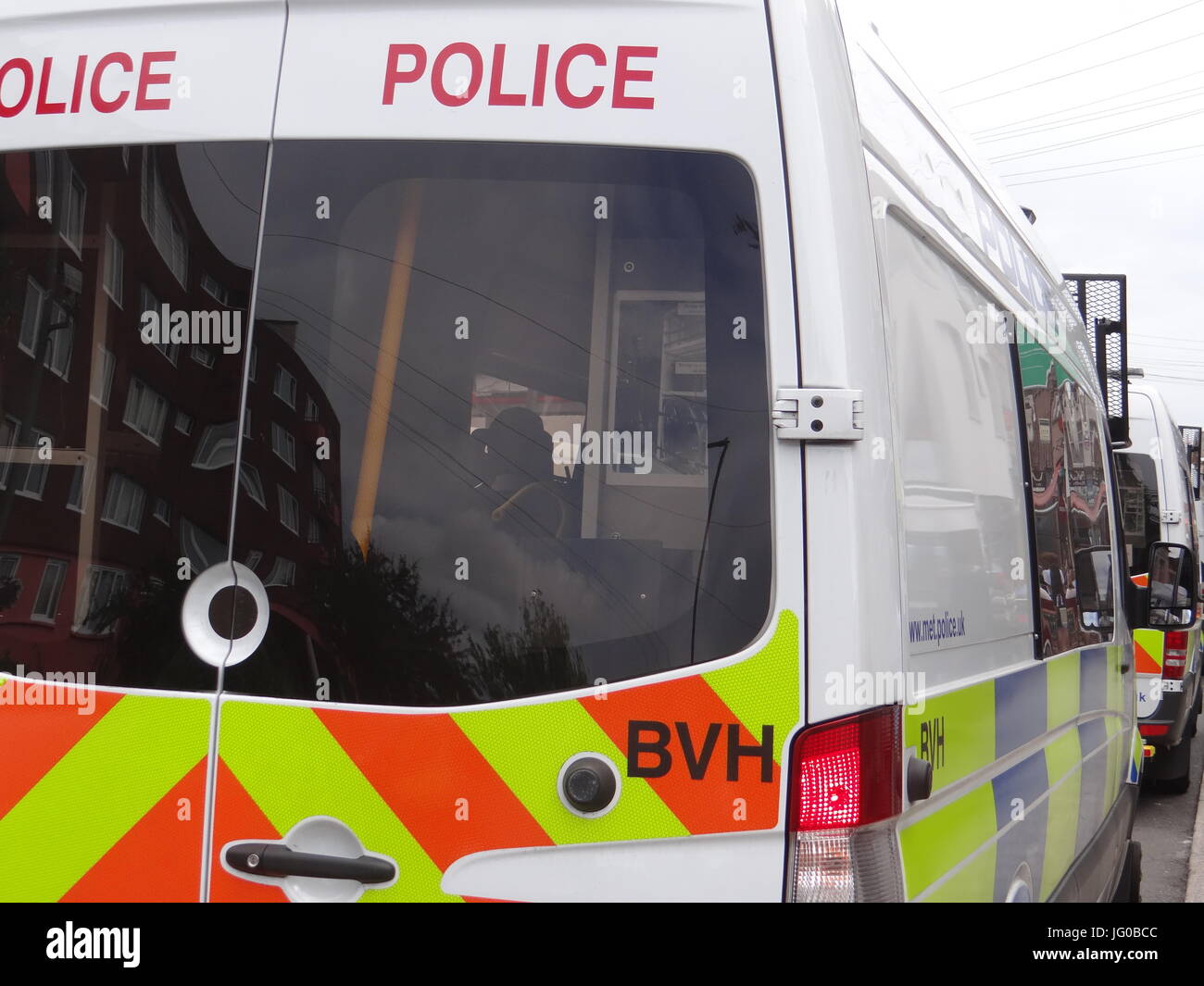 London underground security poster hi-res stock photography and images ...