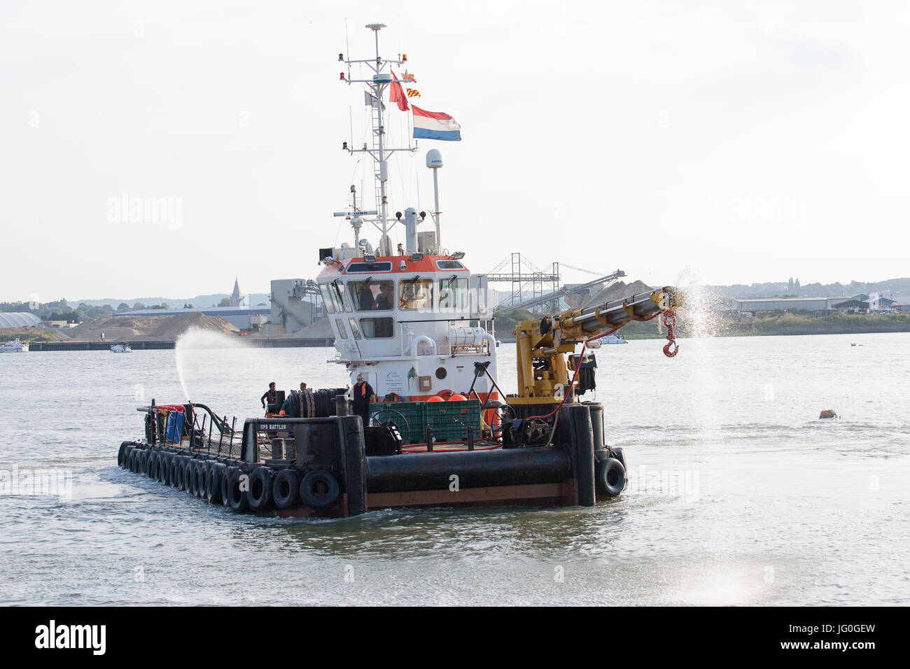 fire rescue ship on river Medway Stock Photo - Alamy