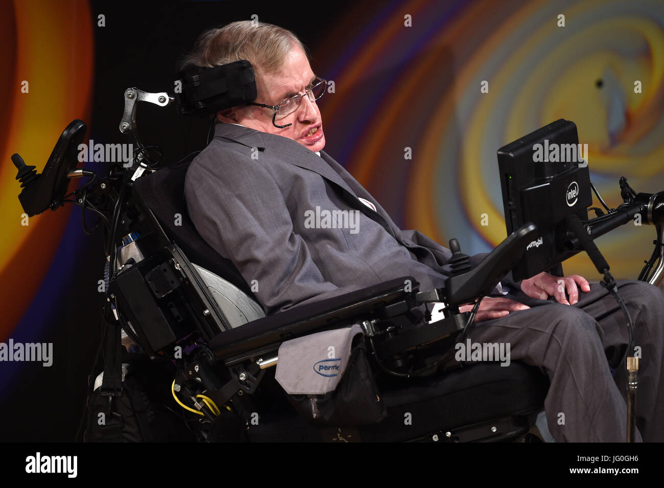 75th birthday lady mitchell hall hi-res stock photography and images ...