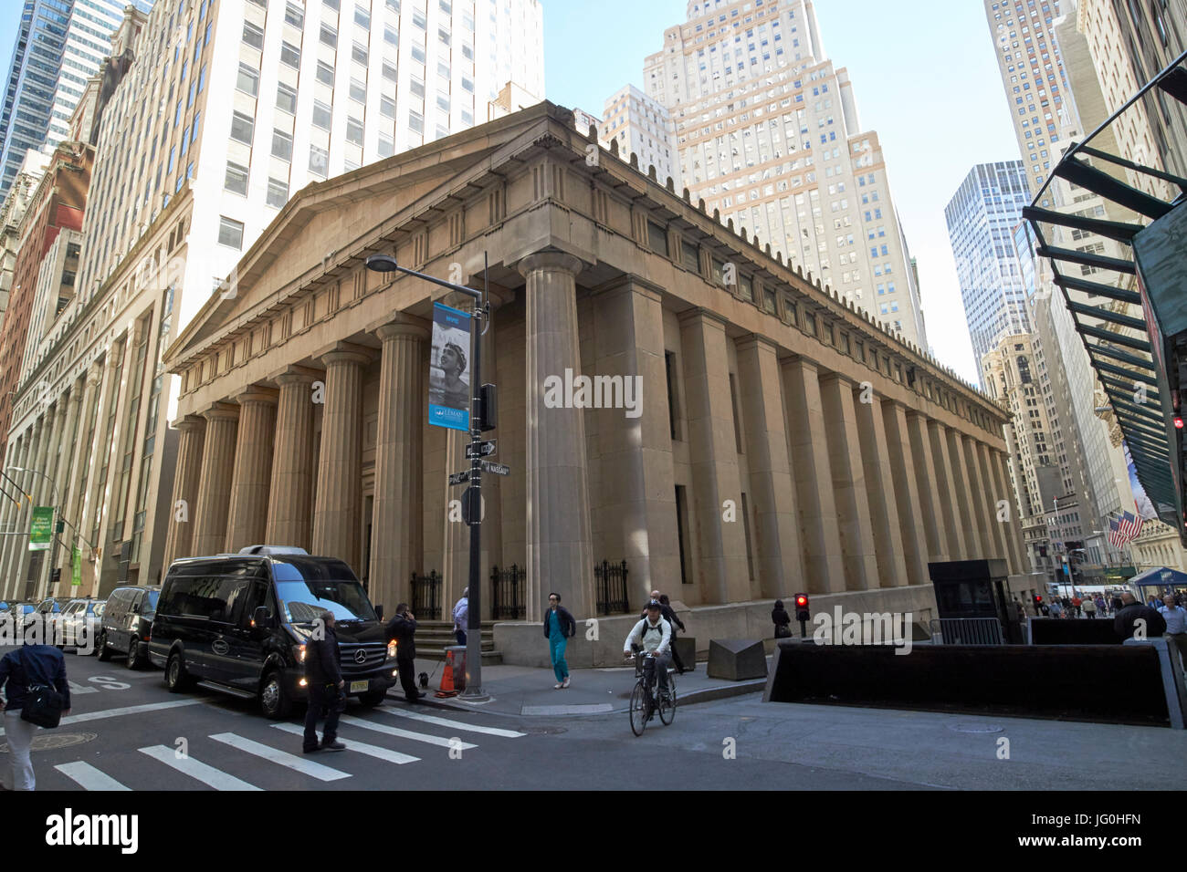 rear view of federal hall national memorial New York City USA Stock ...