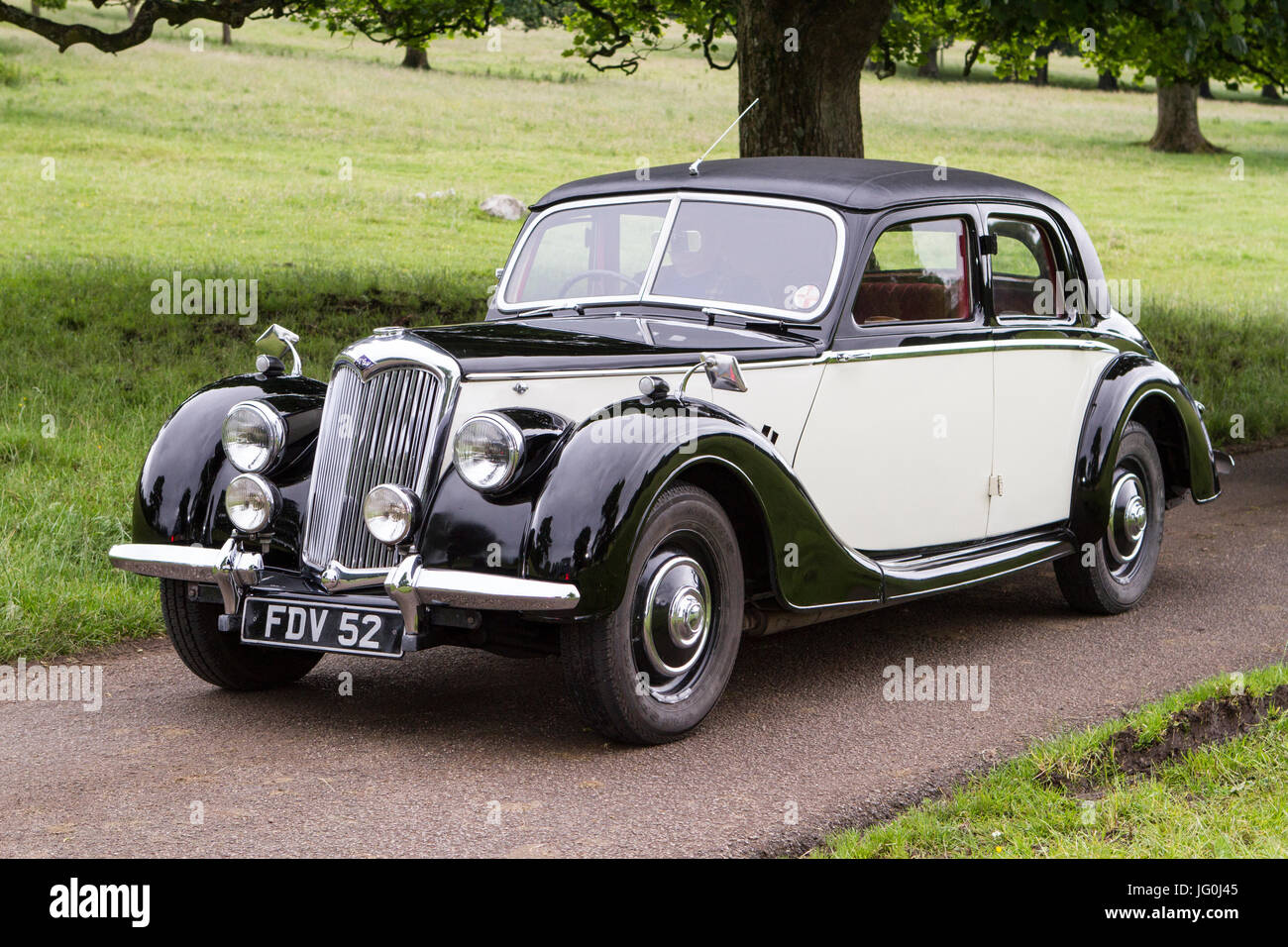 Riley FDV52 at Mark Woodward Classic Events, classic cars, & vintage ...