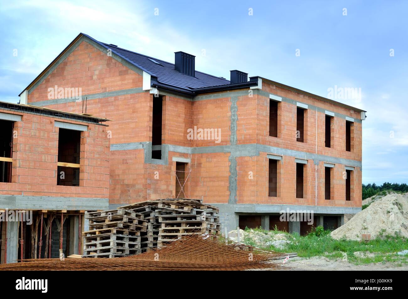 Cement construction hi-res stock photography and images - Alamy