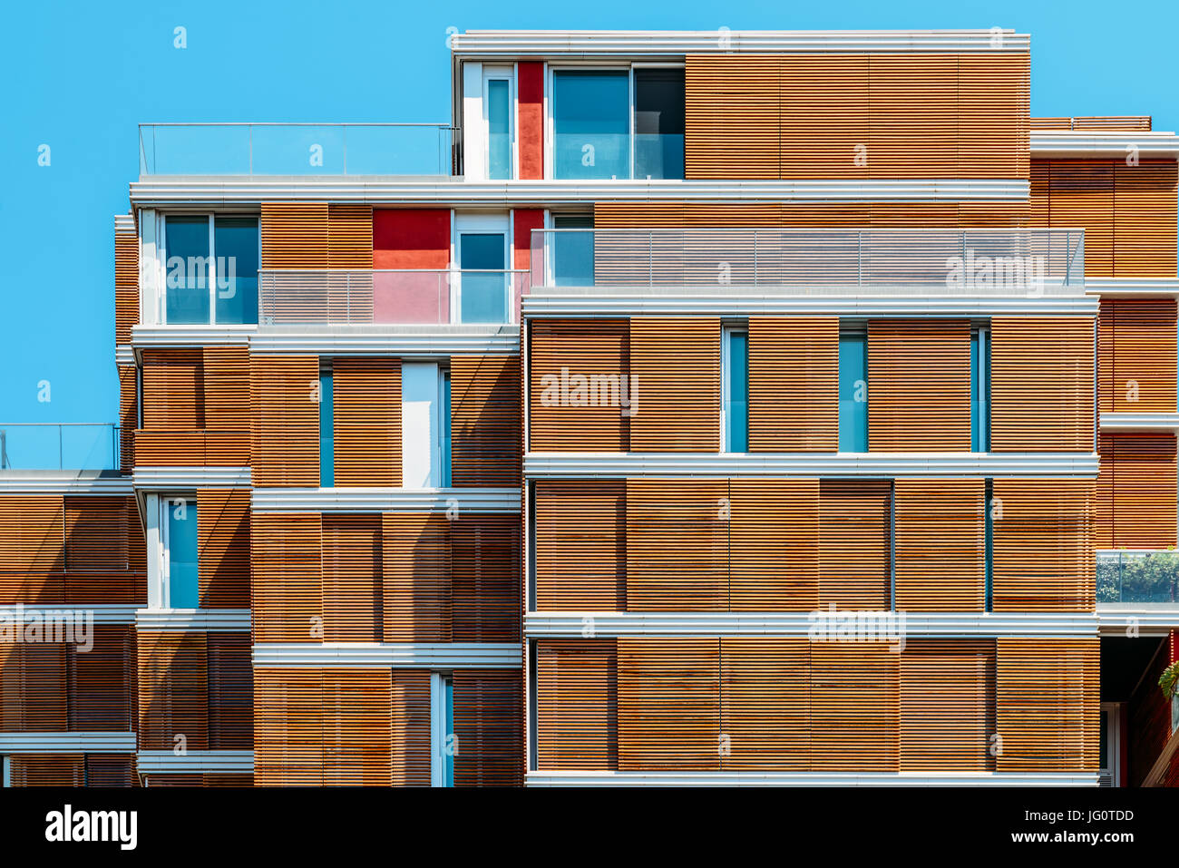 Facade apartment block in hi-res stock photography and images - Alamy