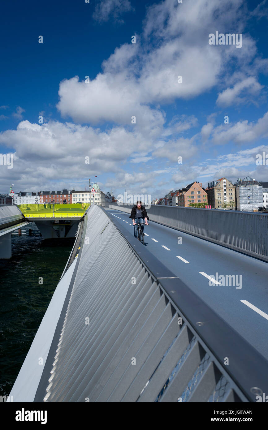 Copenhagen bridge hi-res stock photography and images - Alamy