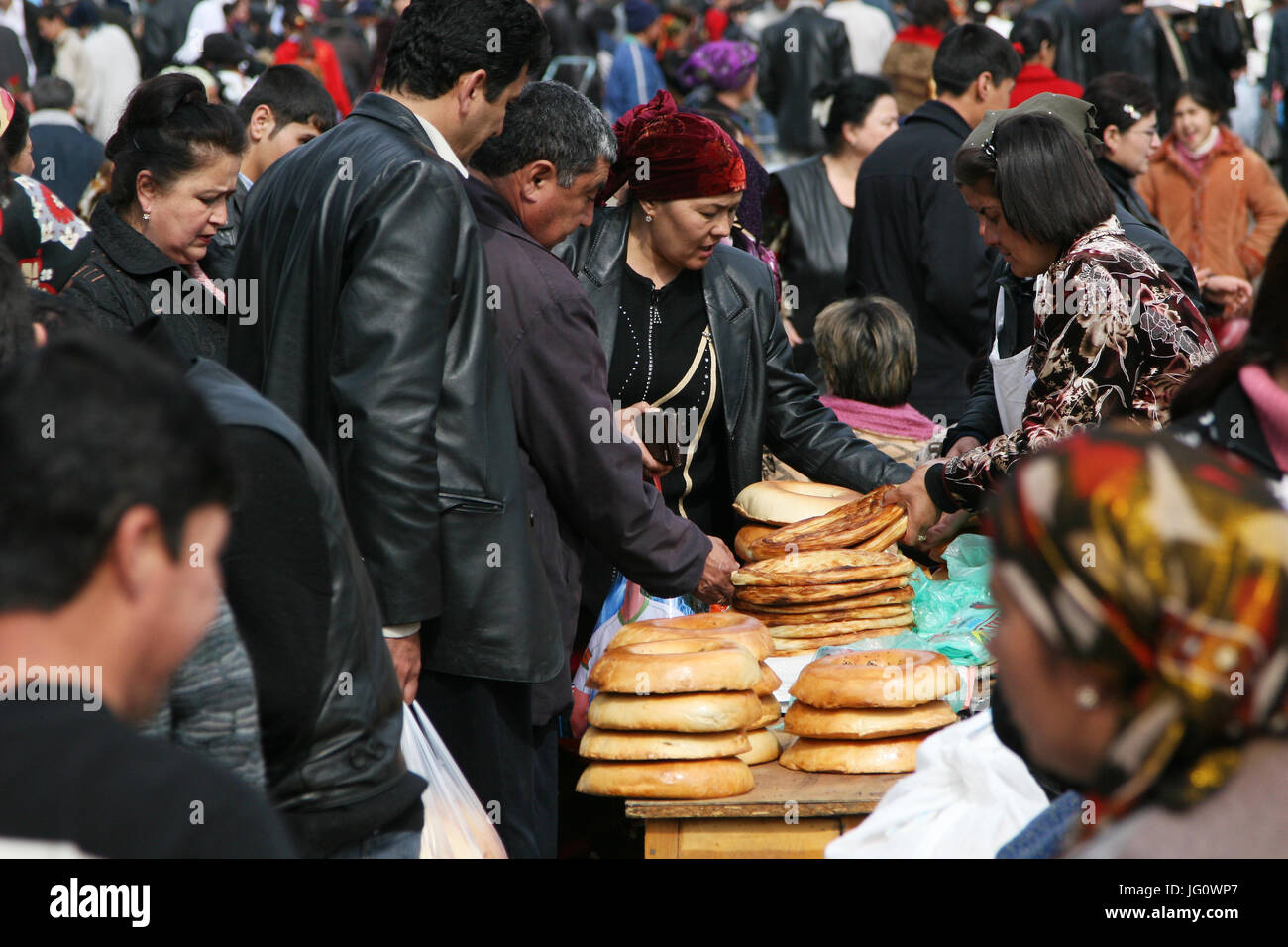 Tashkent uzbekistan bread hi-res stock photography and images - Alamy