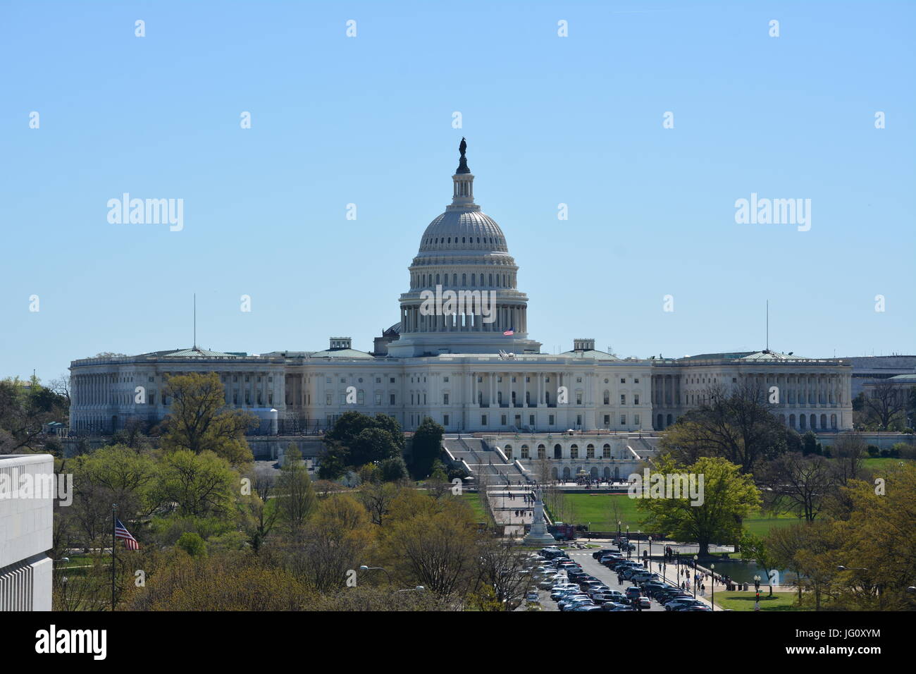 Federalist style building hi-res stock photography and images - Alamy