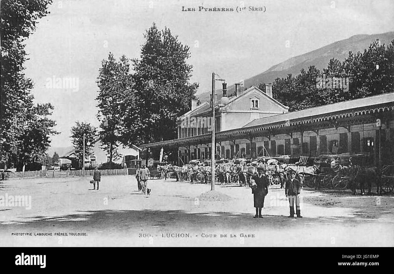 Classic french train Black and White Stock Photos & Images - Alamy