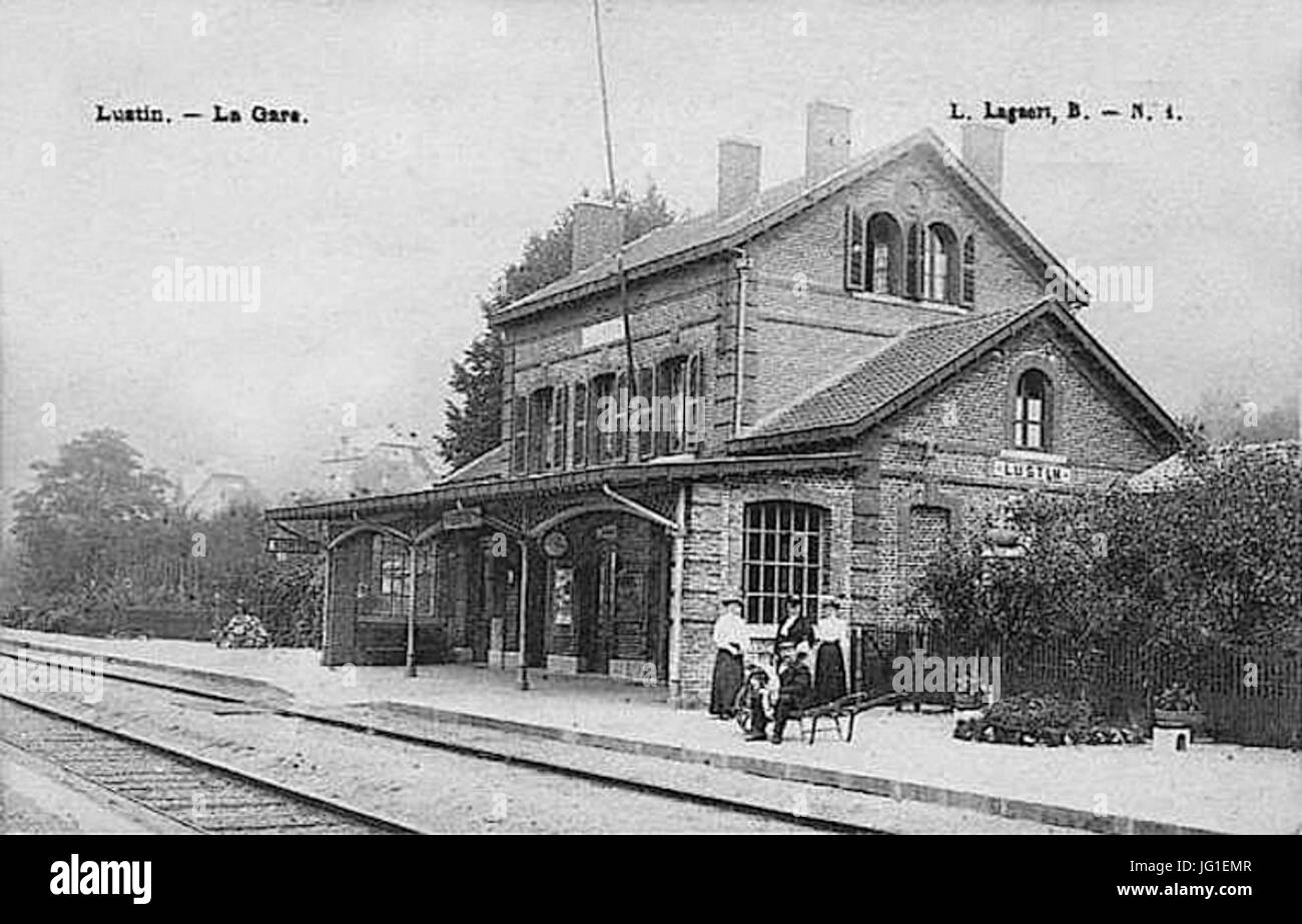 Lustin hi-res stock photography and images - Alamy