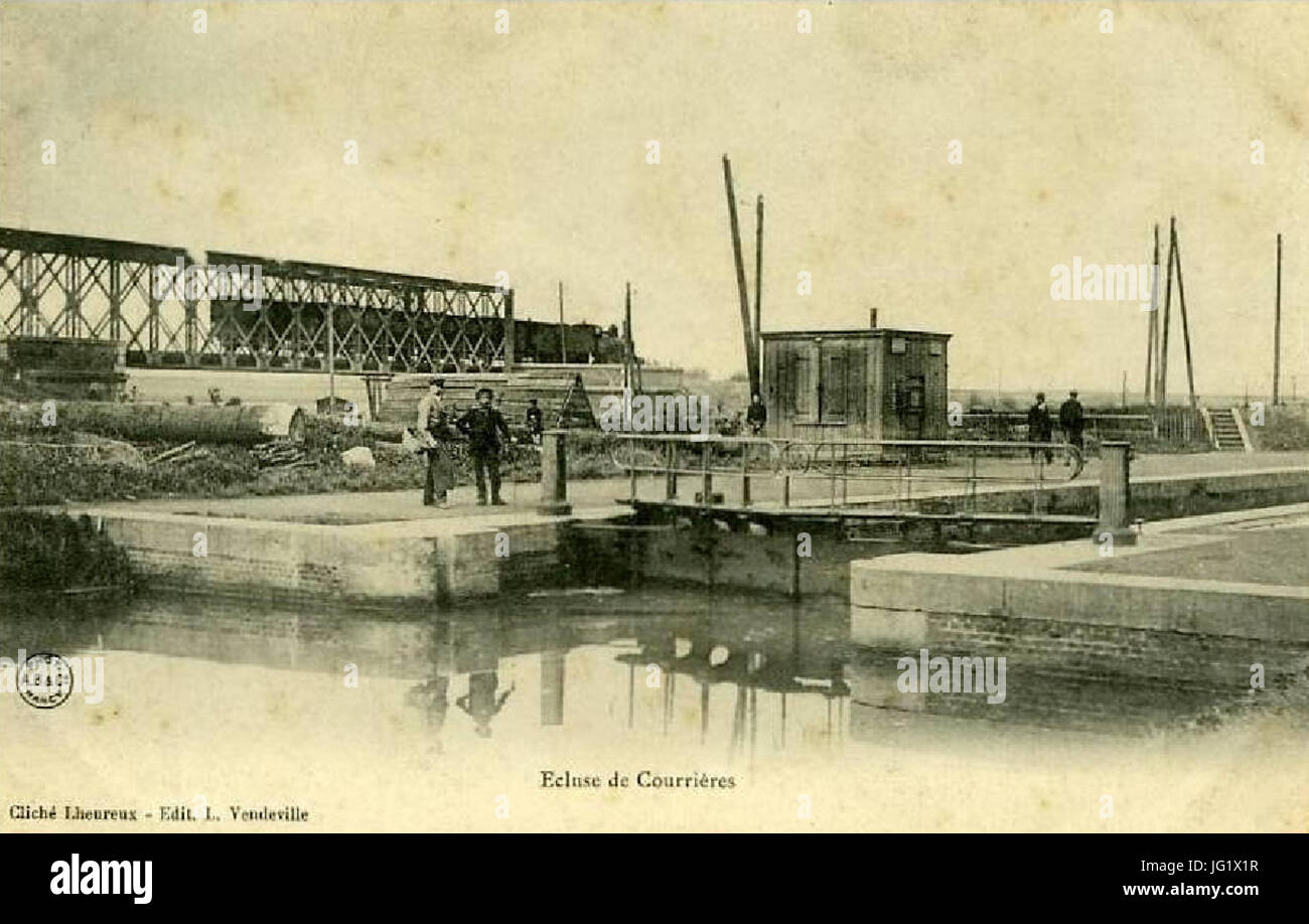 Courrieres hi-res stock photography and images - Alamy