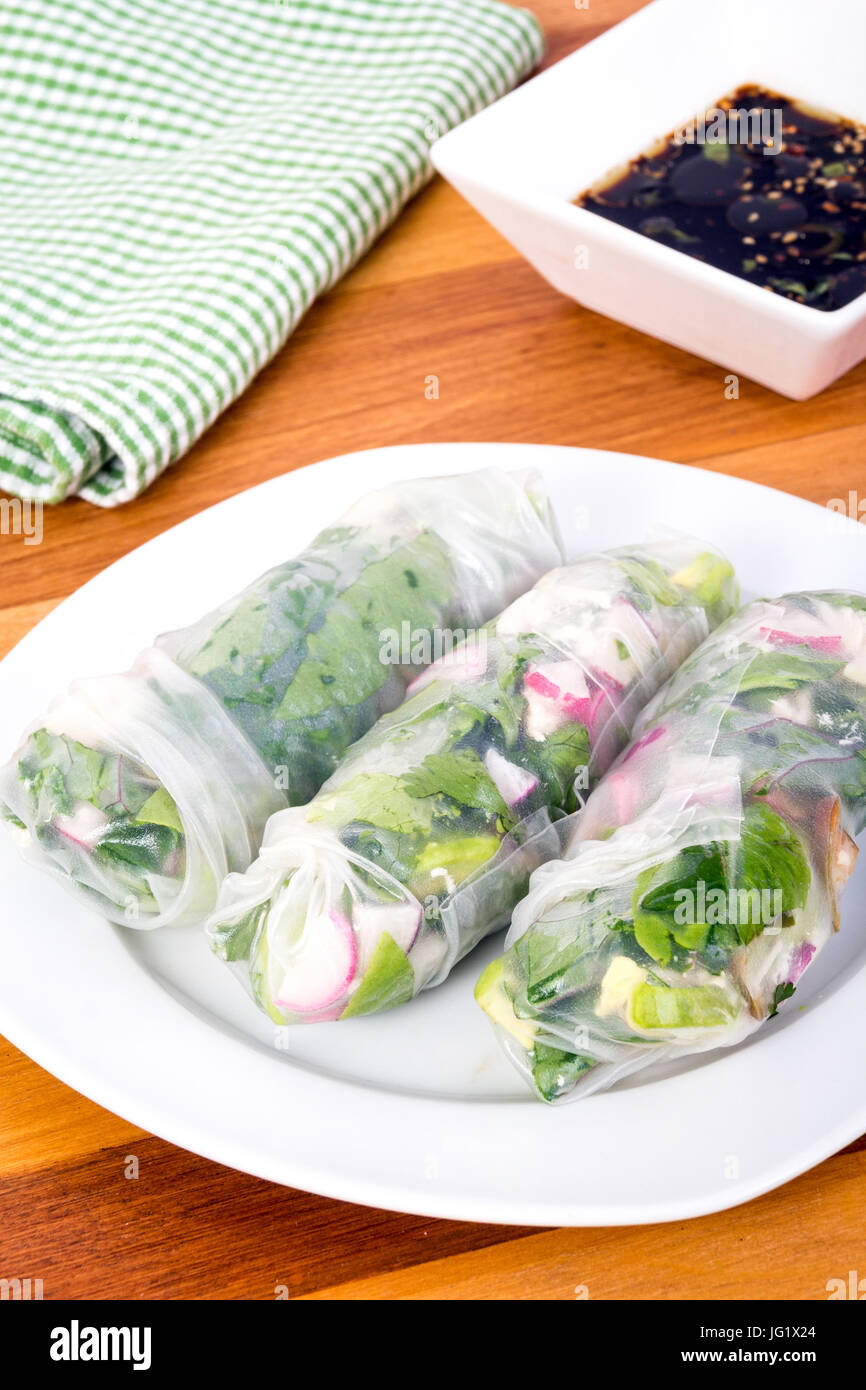fresh healthy vegetable spring roll wrap Stock Photo - Alamy