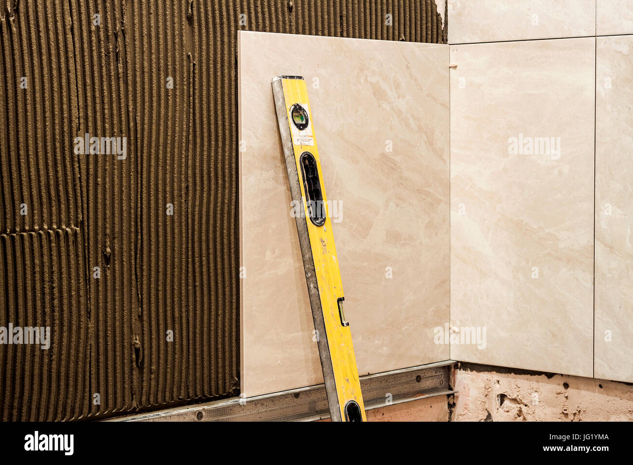 Placing kitchen tiled hi-res stock photography and images - Alamy