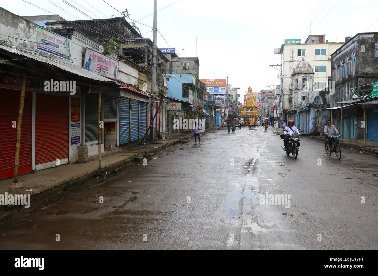 Jagannath rath yatra, Dhamrai, Bangladesh. Dhamrai Roth is about 400 ...