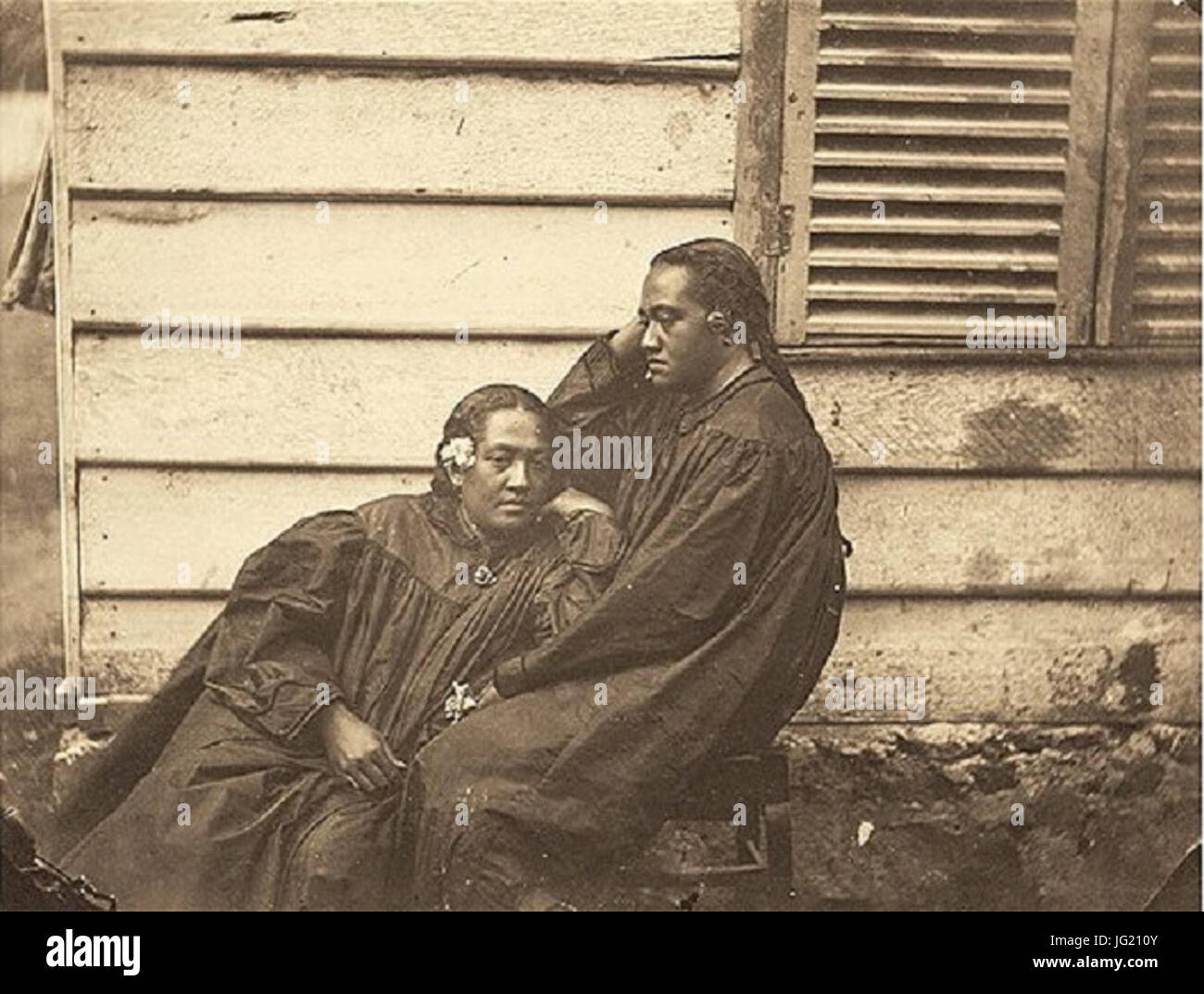 Hymenée et Tané Femmes tahitiennes 1869-70. Paul-Émile Miot Stock Photo ...