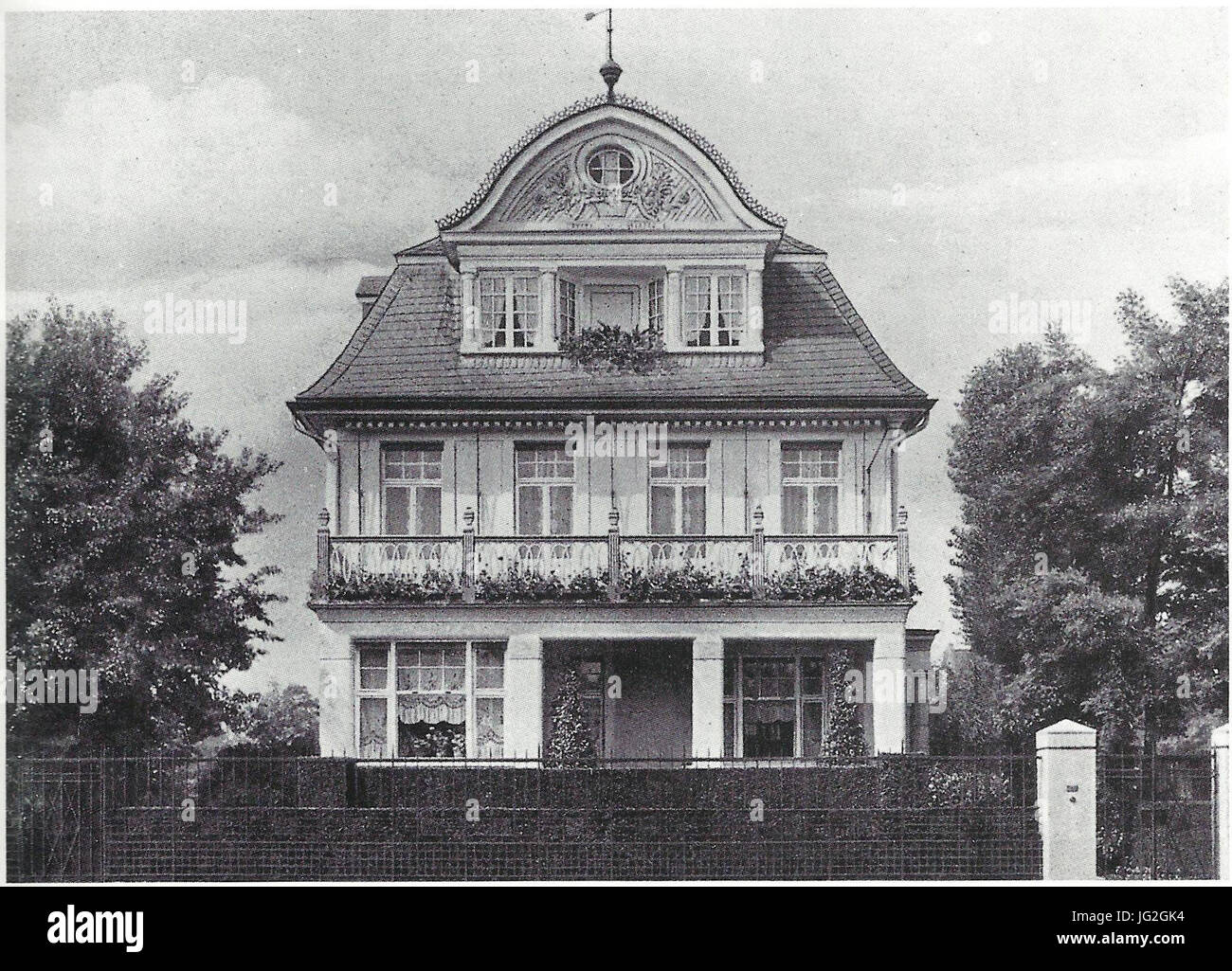 Köln-Bayenthal Villa Lechner um 1913 Stock Photo - Alamy